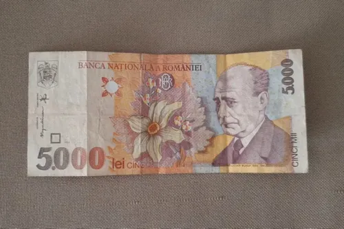 Bancnota din 1998 care se vinde cu 10.000 de euro pe internet. Ai dat lovitura dacă o ai acasă ...