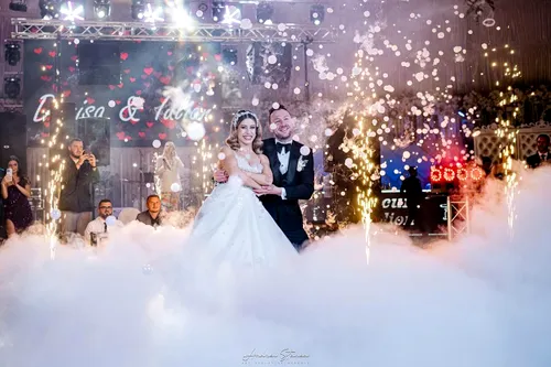 Nuntă fastuoasă în showbiz! Celebra cântăreață a radiat de fericire în ...
