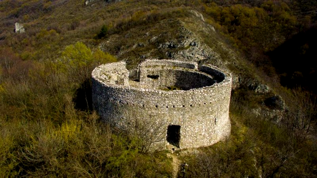 Locul din România interzis turiștilor: De ce este această cetate cel mai periculos monument UNESCO