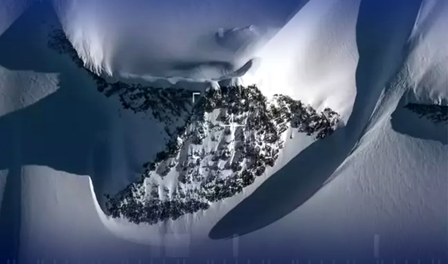 Adevărul despre bizara piramidă apărută în Antarctica. Ce ar fi, de fapt VIDEO
